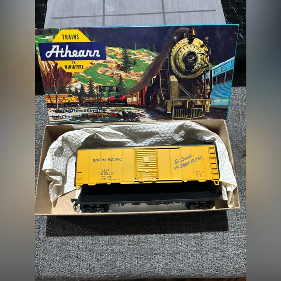 athearn | Toys | Union Pacific 49987 Box Carbe Specificship Union ...